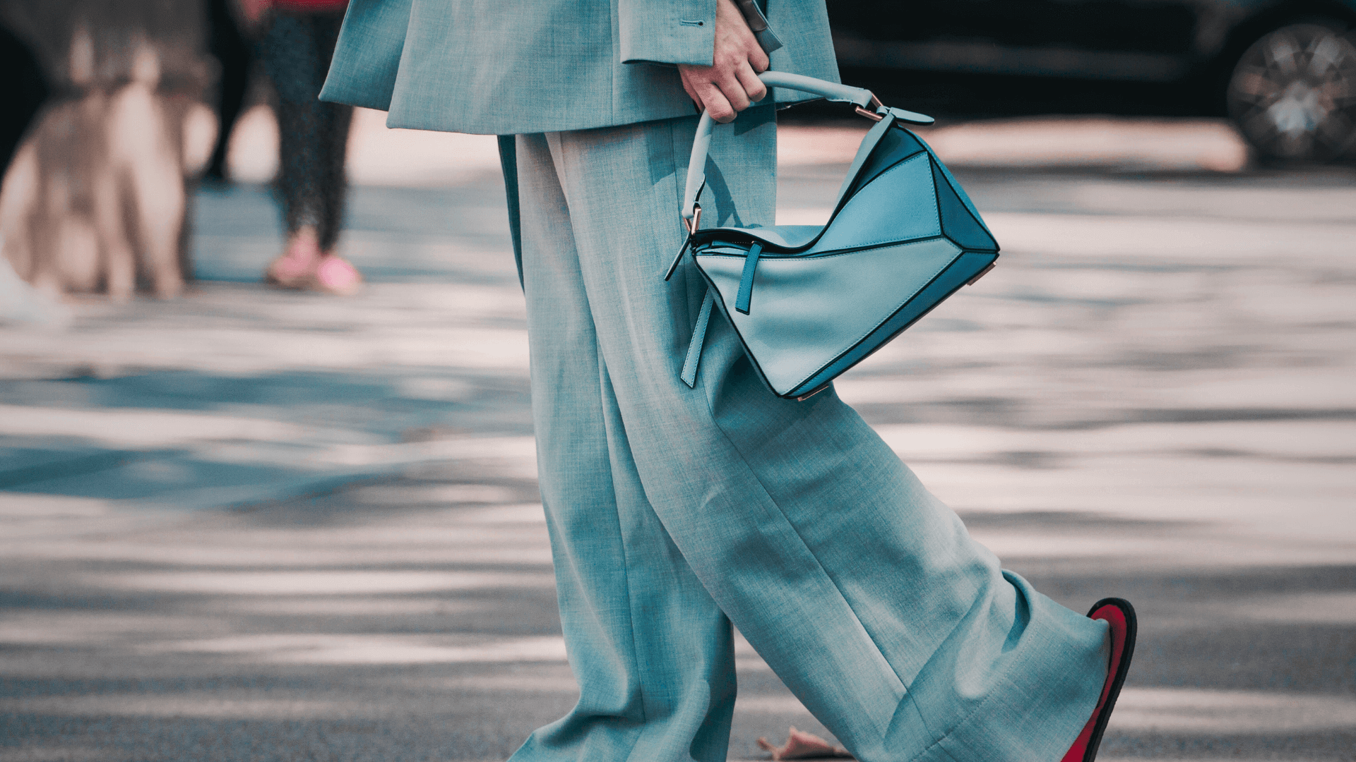 Learn French Fashion Vocabulary : Speak Style Like a Parisian!